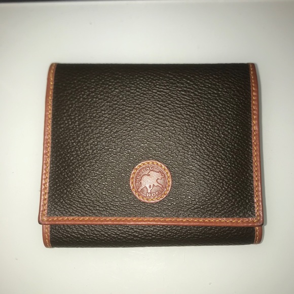 Hunting World | Bags | Hunting World Brown Leather Trifold Wallet ...
